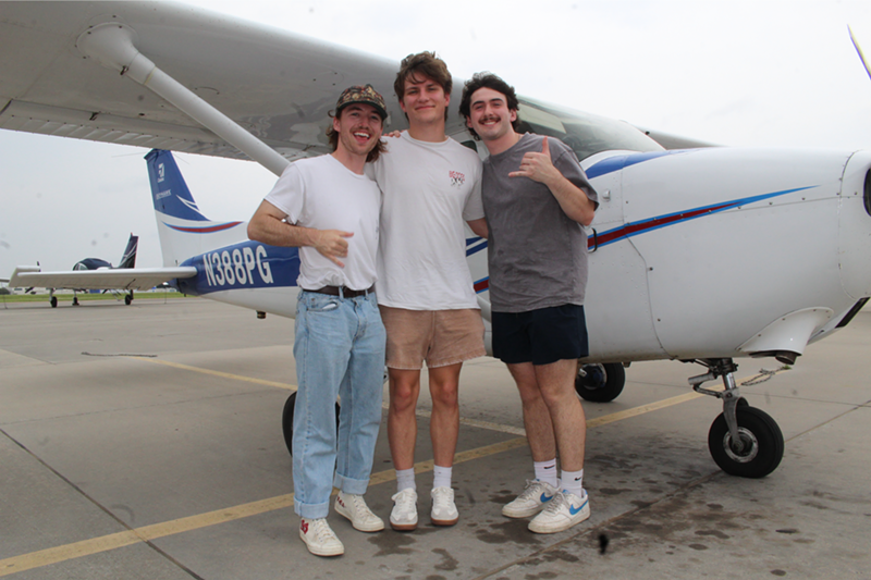 Meet Grayson Taylor, Dallas Pilot Who Interviewed West 22nd in the Sky ...
