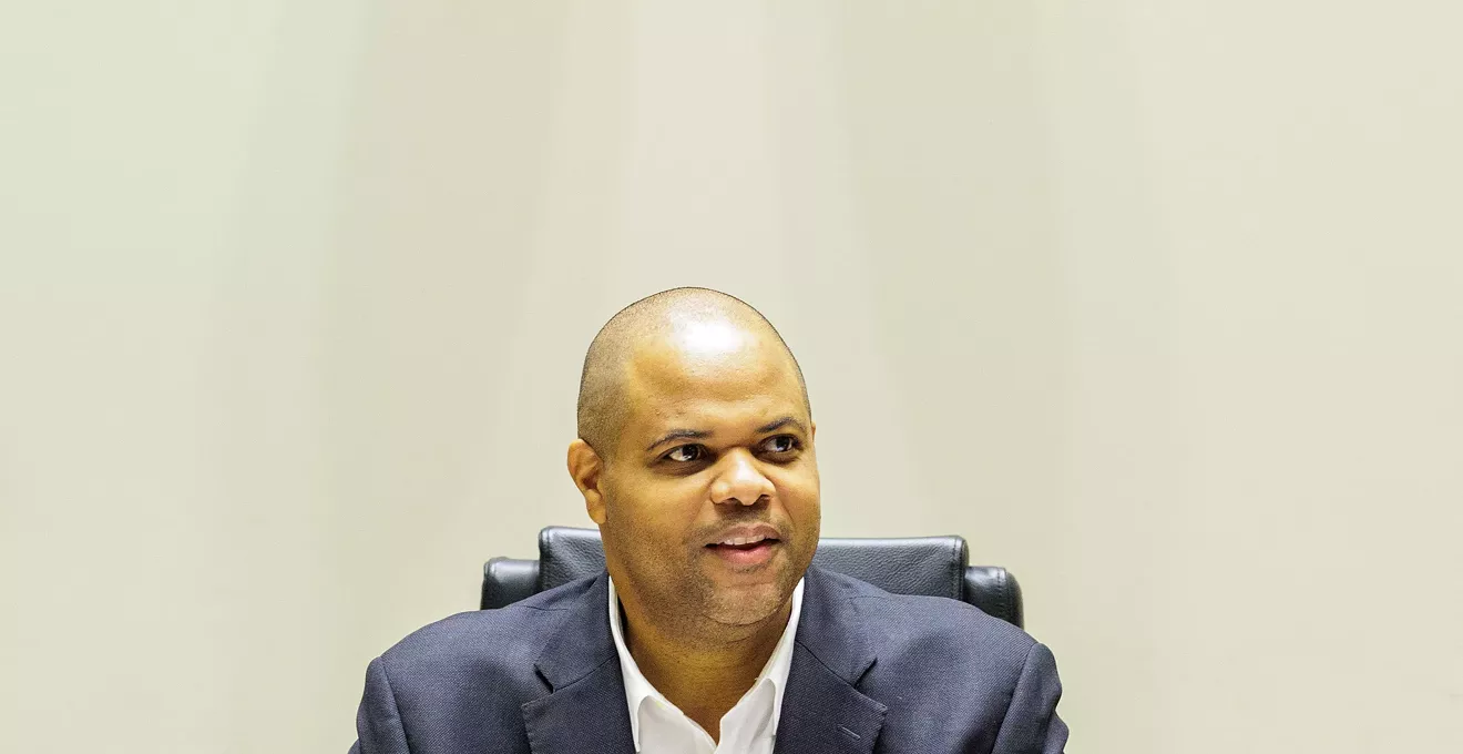 Dallas Mayor Kisses the Trump Ring on Fox News Morning Show | Dallas ...